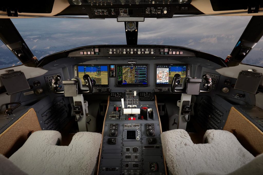 Nextant Aerospace Has Seven 604XT Pro Line Fusion® Flight Deck Upgrades ...